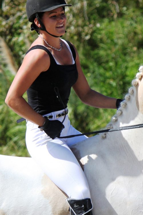 Alycia Burton-19 - Free Riding NZ